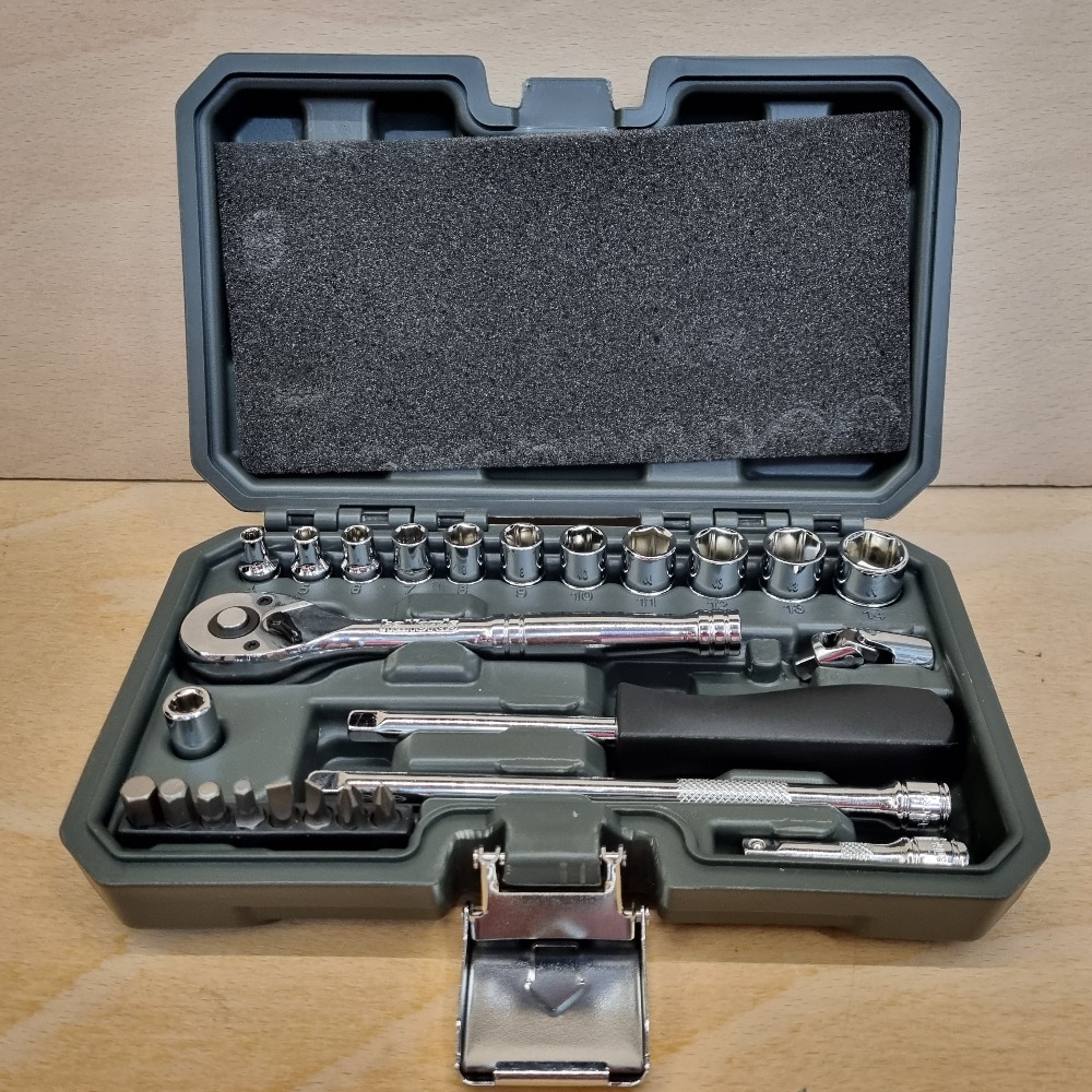 New halfords HALFORDS 25 PIECE 1/4" SOCKET SET | BUY WITH CONFIDENCE ...